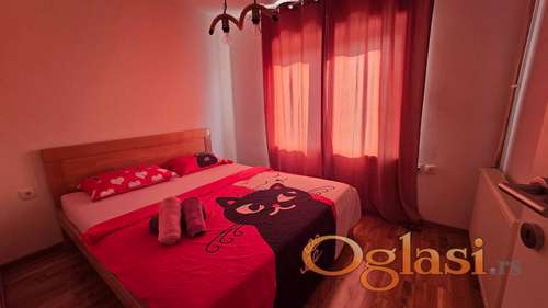 Nov namešten apartman