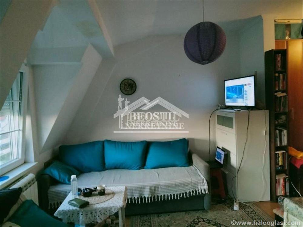 Zemun - Batajnica - 1.0 ID#24398 61.800 €