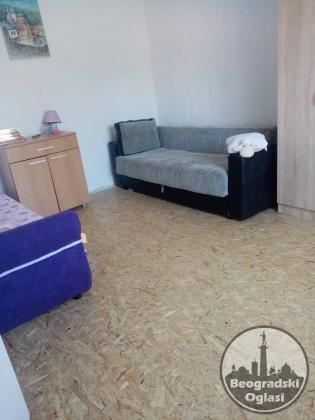 KUCA NA PRODAJU