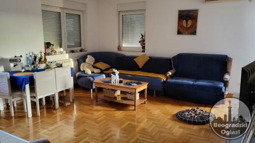 Stan 62 m2+parking+vlasnik(bez provizije)