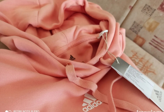 Adidas dukserica (novo sa etiketom)