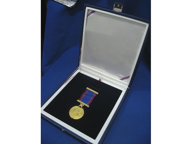 VOJSKA SRBIJE MEDALJA 30 GODINA REVNOSNE SLUZBE