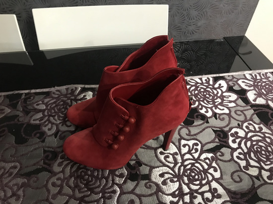 Guess cipele