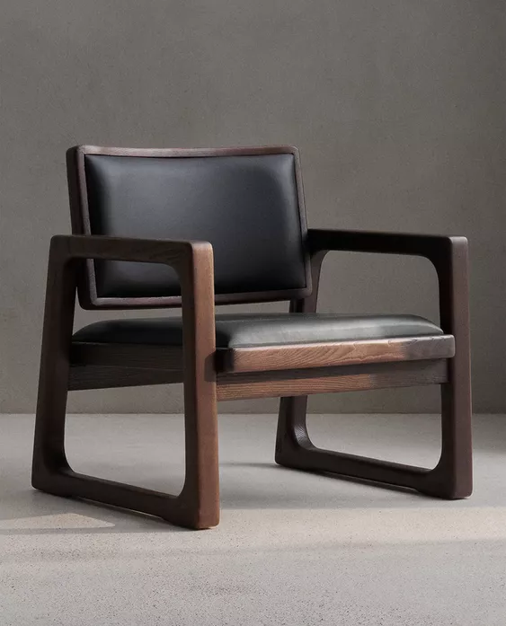 LOUNGE CHAIR 03