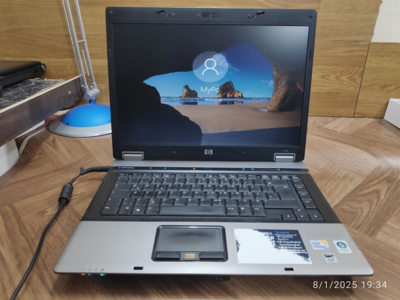 HP 6730b
