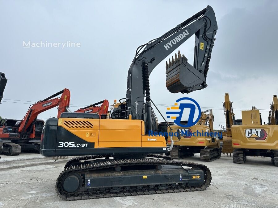 Hyundai R305 bager guseničar