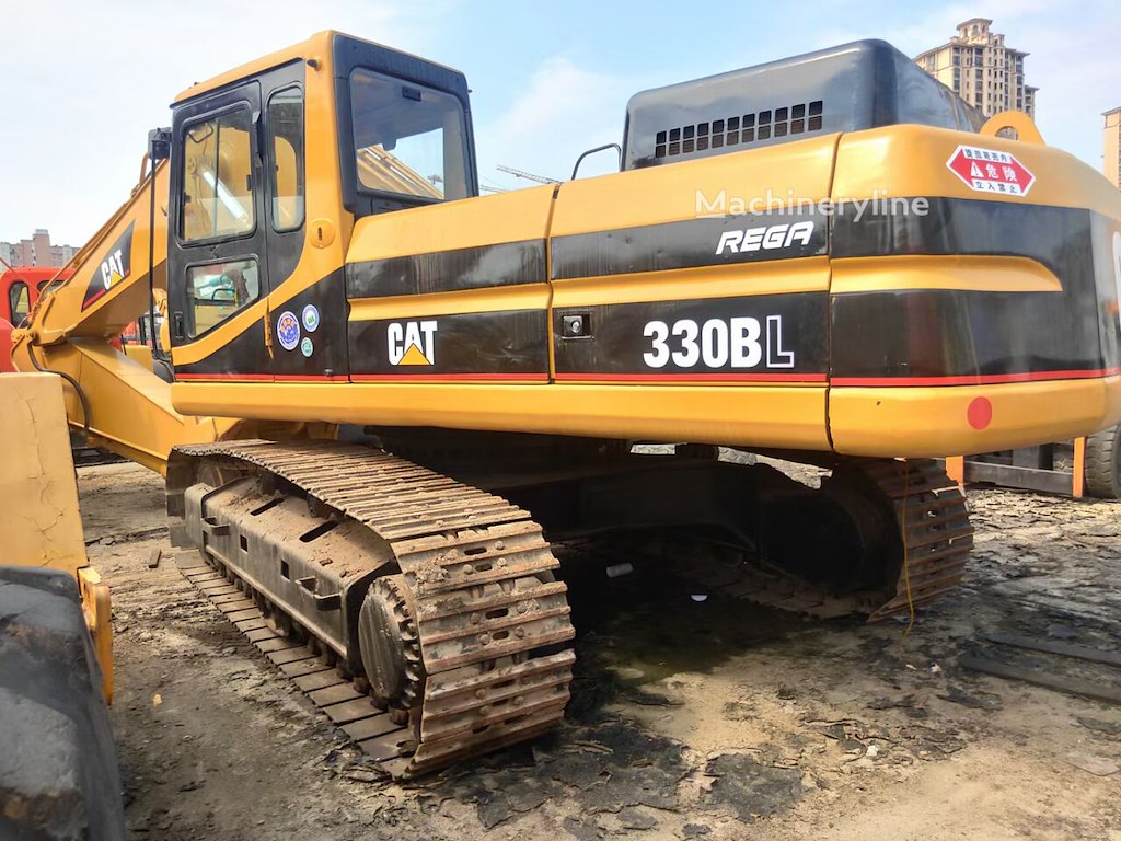 Caterpillar 330B bager guseničar