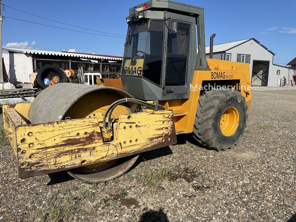 BOMAG BW219 -D2 kompaktor s jednim valjkom