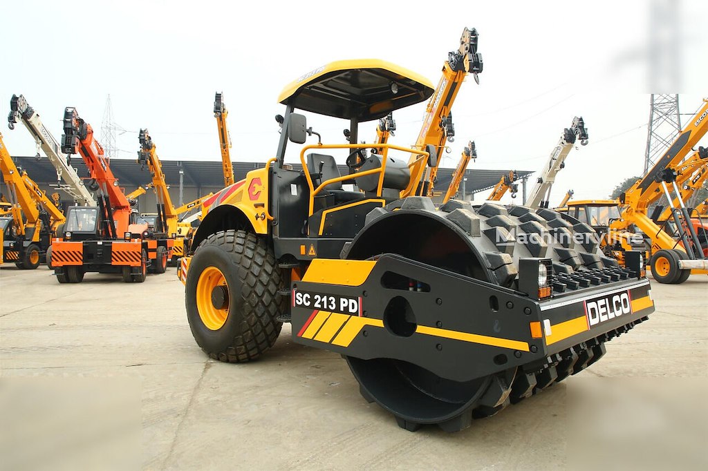 Novi Delco SC213PD kompaktor