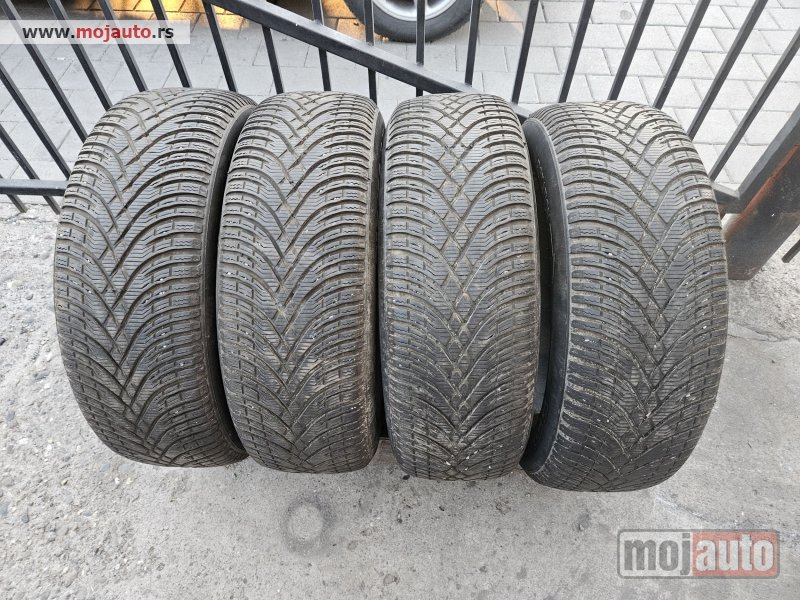 215-60-17 BF Goodrich kao nove odlicne