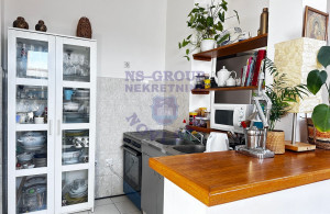 Prodajem Stan-Apartman, Grbavica