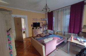 Prodajem Stan-Apartman, Podbara