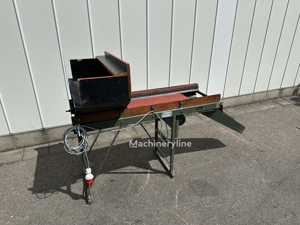 Demco poljoprivredni transporter