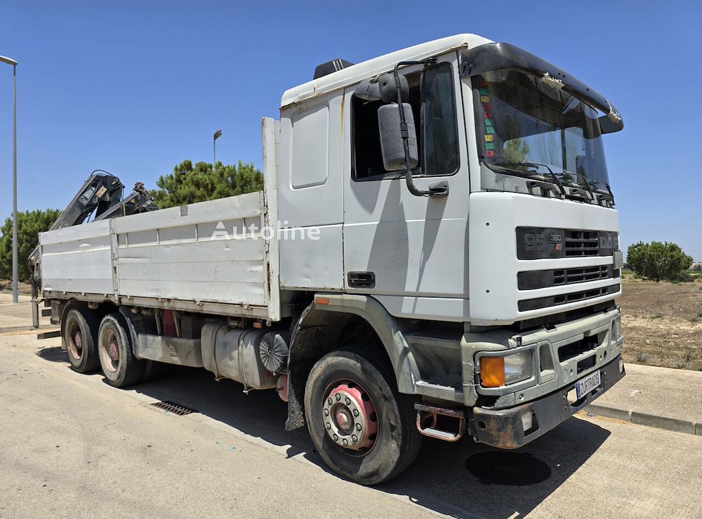 DAF 95.360 kamion s ravnom platformom