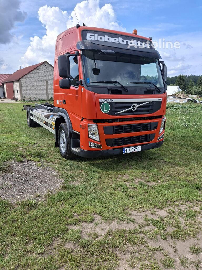 Volvo FM 330 kamion šasija