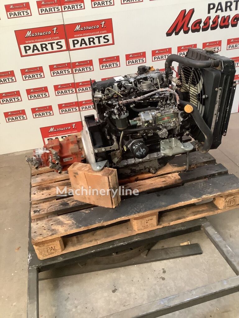 MOTORE DIESEL 4TNE88 YANMAR PER NEUSON 3402 CON POMPA IDRAULICA za Yanmar bagera