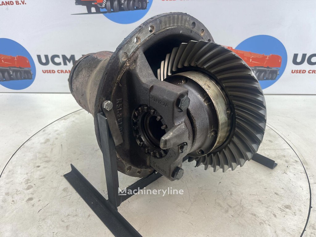 Krupp 70 GMT end differential 17x36 axle 4 diferencijal za dizalice za sve terene