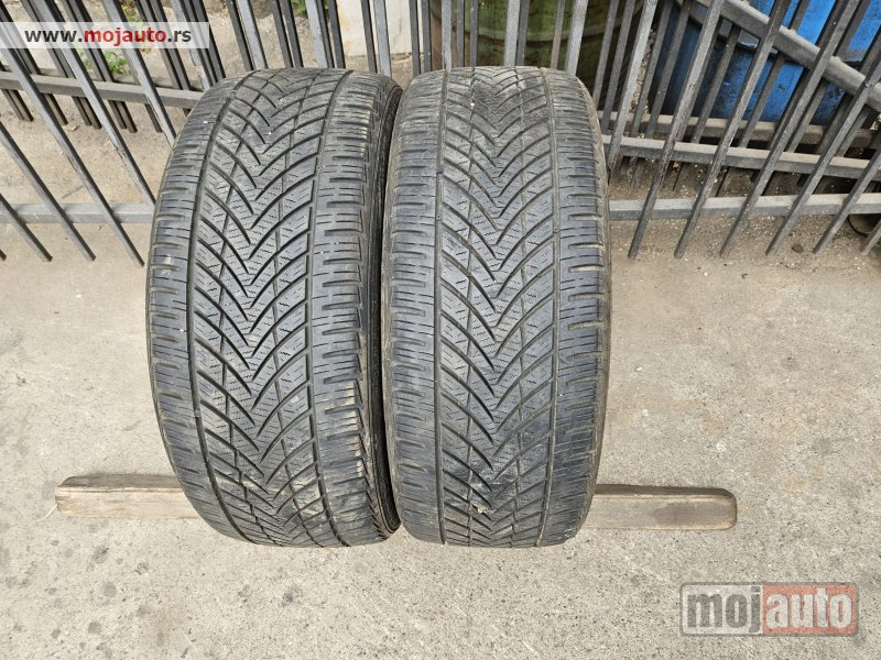 225-40-19 Trockman kao nove odlicne
