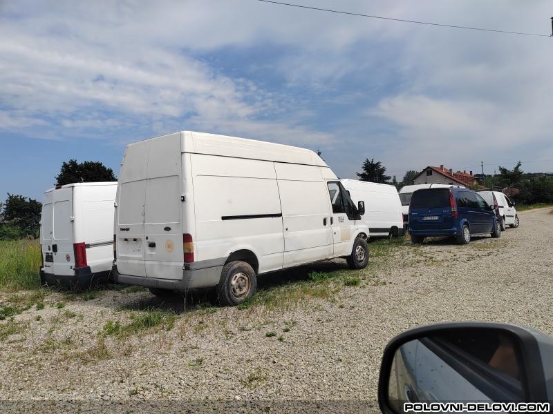Ford Transit 2.4TDDI Zadnja Vuca Kompletan Auto U Delovima
