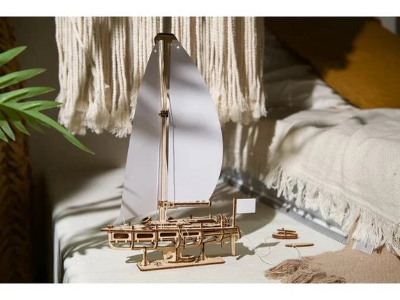 Ugears 3D drvena puzzla Ocean beauty jahta