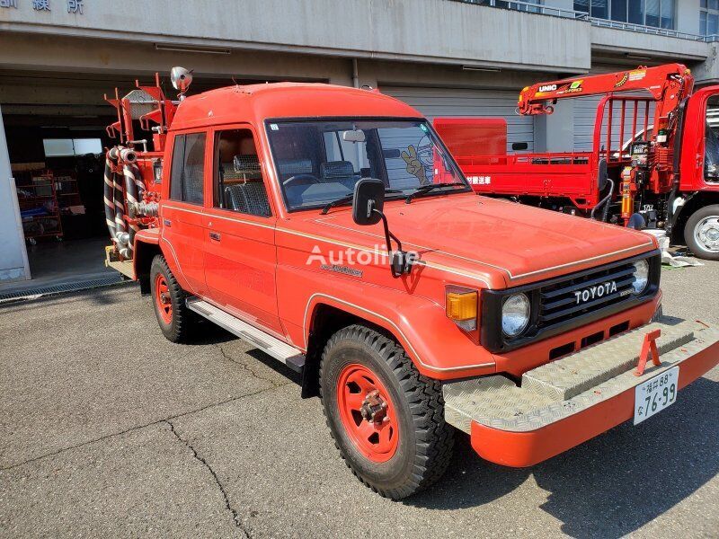 Toyota LAND CRUISER 70 vatrogasno vozilo