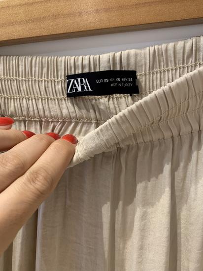 Zara pantalone