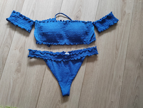 Nov Calzedonia kupaci
