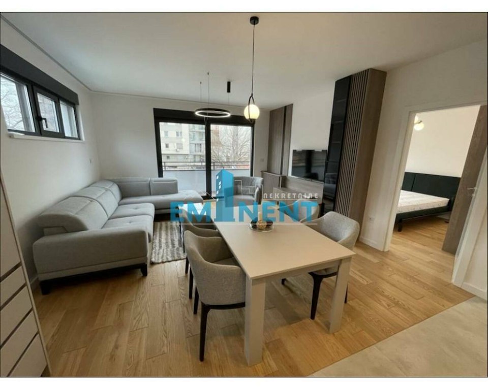 Vračar, Crveni krst, Gružanska, 2.0, 50m2, 1000 EUR