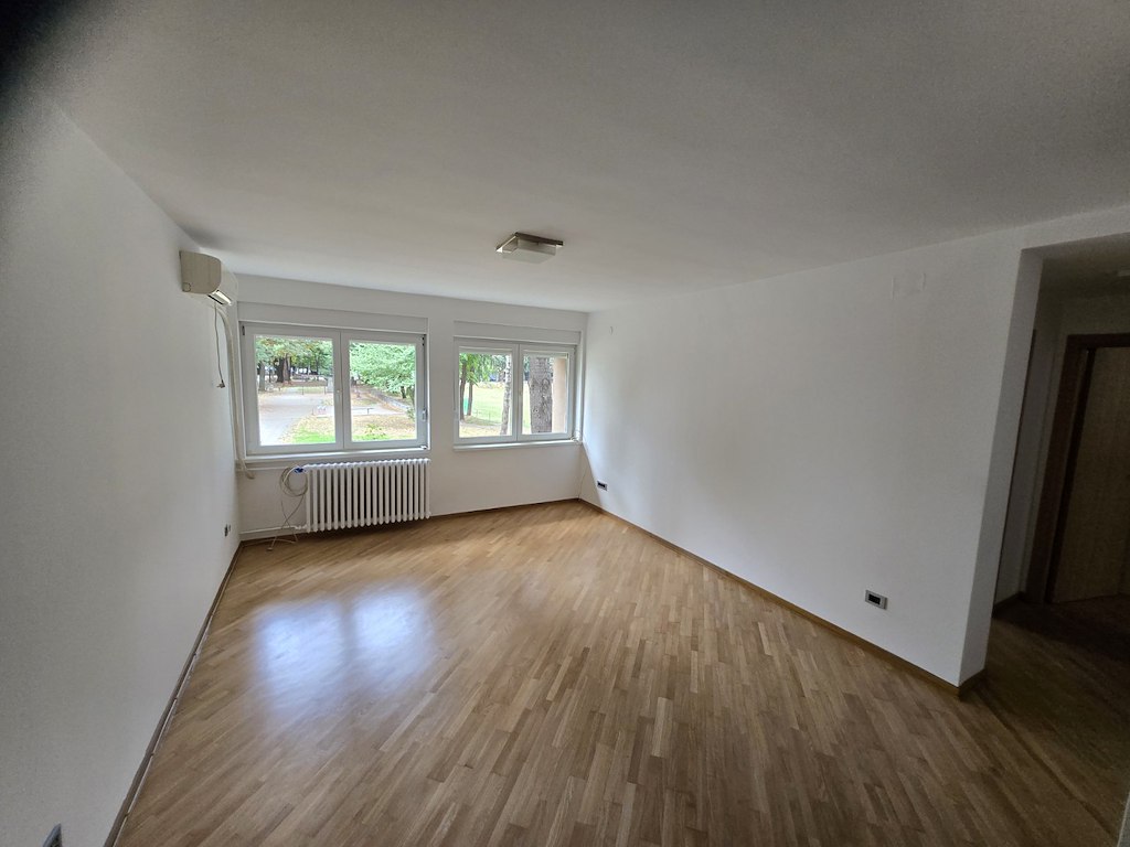 Omladinskih brigada 62kvm ID#28410 195.000 €