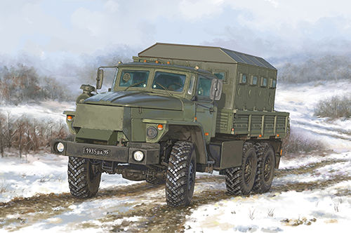 Trumpeter 01071 Russian URAL-4320 CHZ