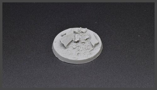 GamersGrass GGRB-RFR40 Rocky Fields Resin Bases Round 50mm (x3)