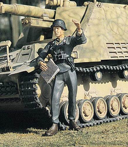 M-Model 35015 German Artillery Officer