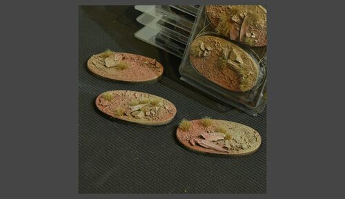 GamersGrass GGB-BLO75 Badlands Bases Oval 75mm (x3)