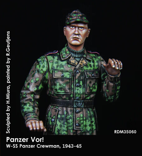 Rado Miniatures 35060 Panzer Vor! - W-SS Panzer Crewman, 1943-45