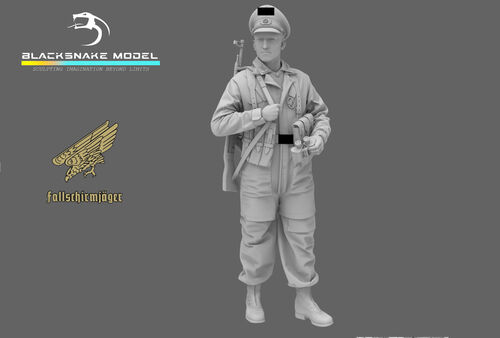 BlackSnake Model FSJ-08 Fallschirmjaeger Officer Scouting the Battlefield (1 Figure / Soldier No.8)