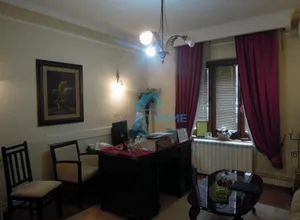 Izdavanje Stan - Beograd, Vračar: Hram Svetog Save - Neimar - Čubura