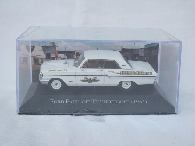 1:43 altaya dord fairlane thunderbolt
