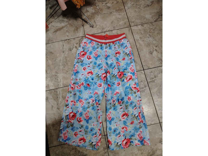 VS8 LETNJE PANTALONE ORGINAL MARINES vel 9-10