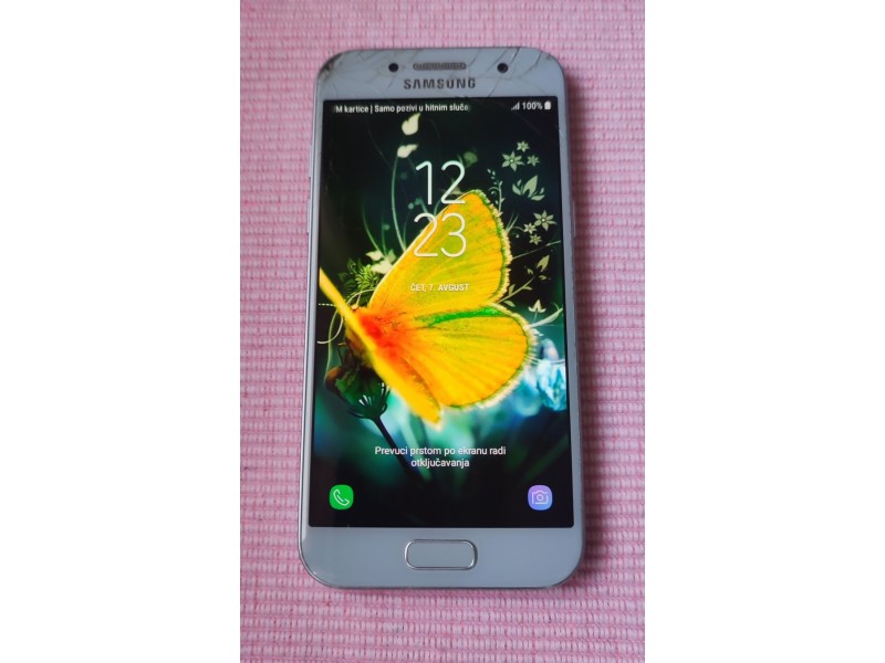 Samsung Galaxy A3 (2017) (procitaj opis ,vazno je)