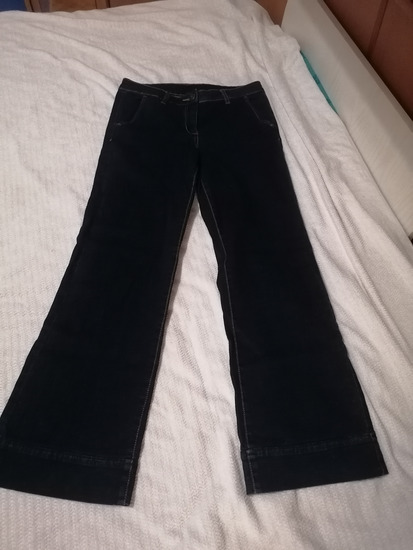 BC zvonaste pantalone