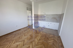 Prodajem Stan-Apartman, Grbavica