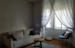Prodajem Stan-Apartman, Centar