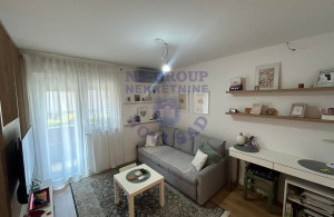 Prodajem Stan-Apartman, Adice