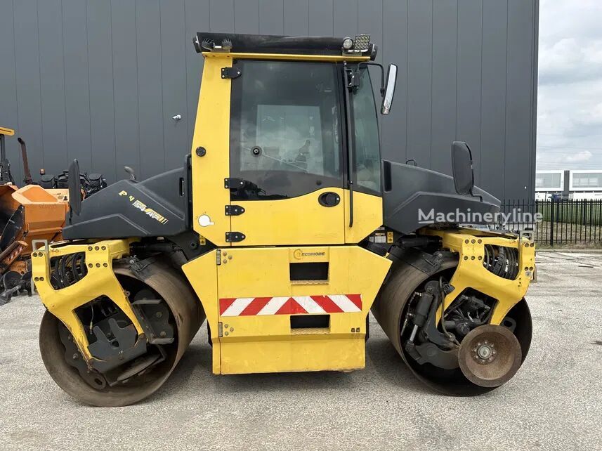 Prodaje se BOMAG BW 154 AP-4i AM valjak za asfalt na aukciji