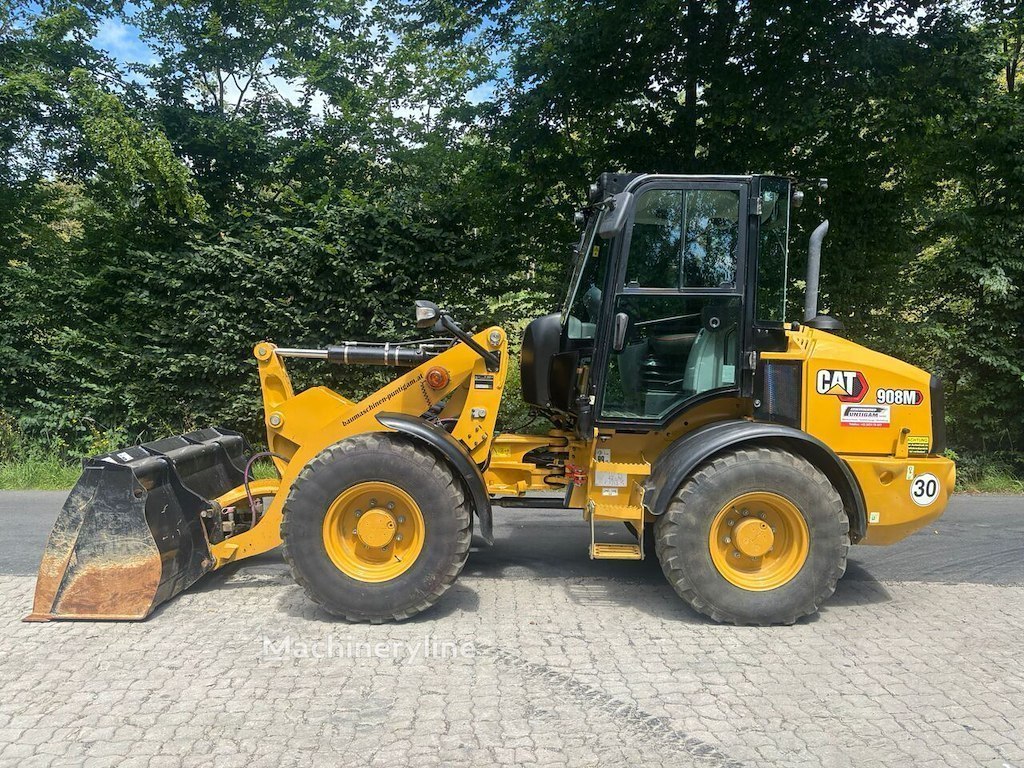 Caterpillar 908 M prednji utovarivač