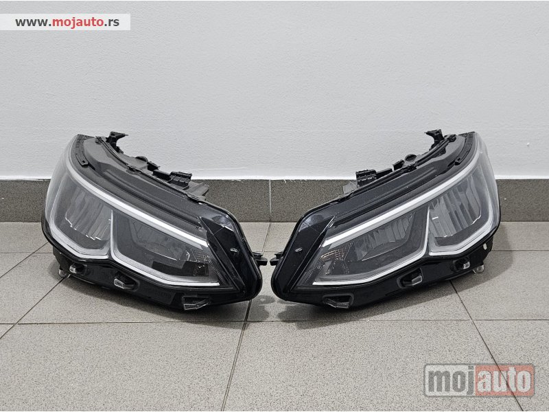 Golf 8 / 5H / 2020-2024 / Farovi / LED / ORIGINAL