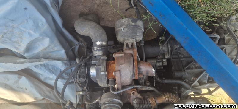 Audi A4 2 0tdi Motor I Delovi Motora
