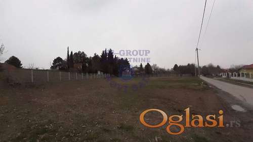Plac 2101m2 Bocke