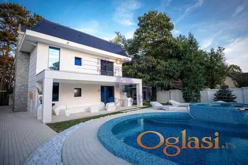 Fantasticna kuca u Palicu 456m2