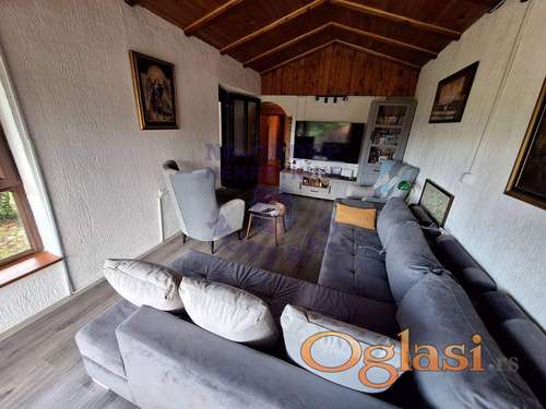 Fantastična spratna kuća u Sremskoj Kamenici! 40m2